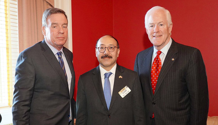 Two US Senators urge extending India GSP deadline