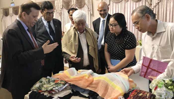 Indian delegation attends silk buyer-seller meet in Vietnam