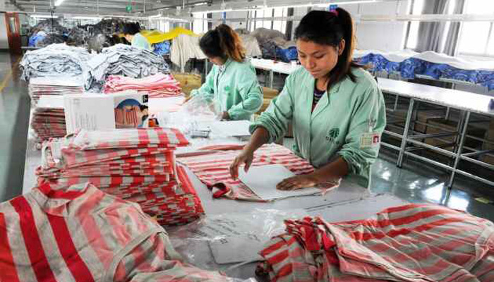 China's textile, garment exports up in May