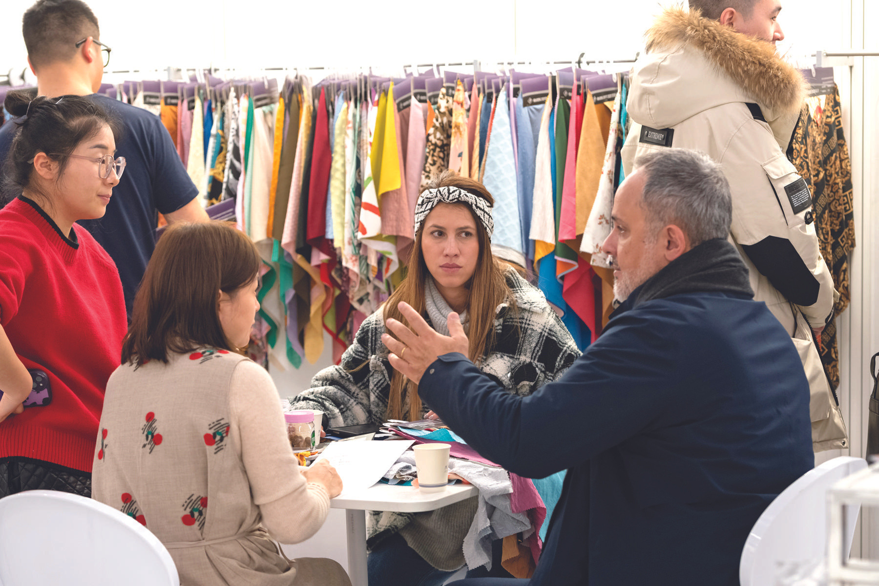 Texworld Evolution Paris Resumption of business between the fashion ...