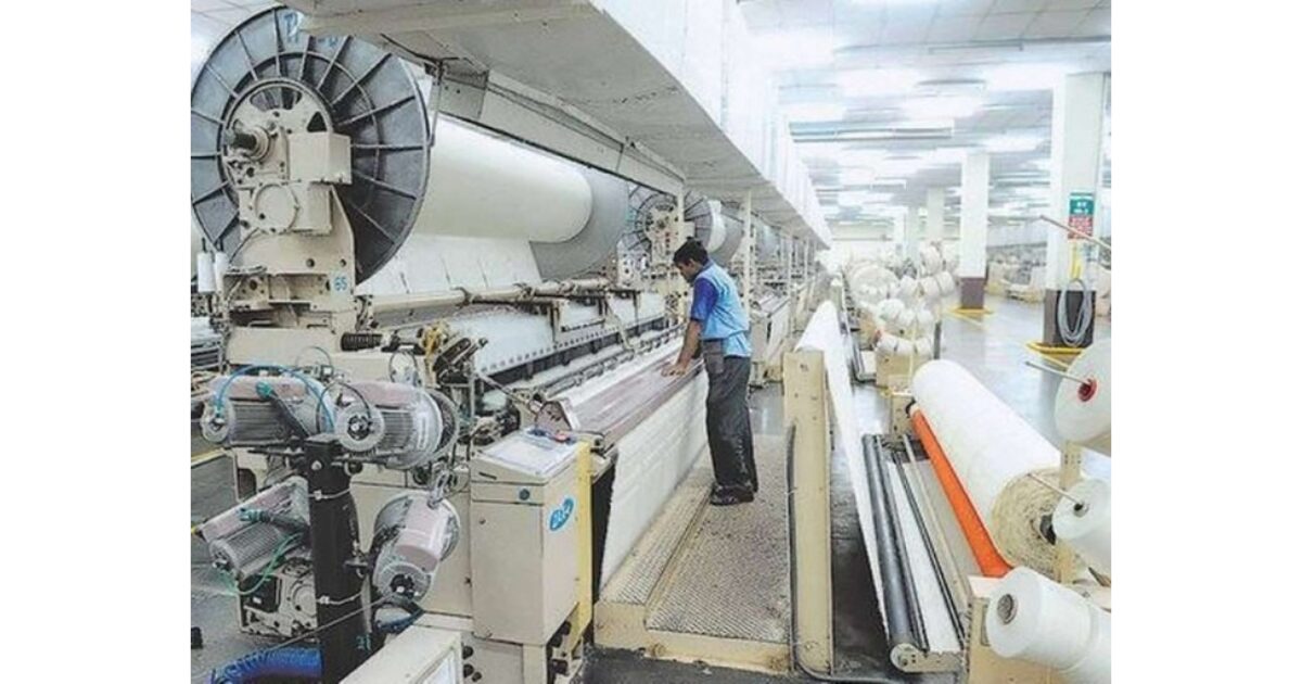 Uttar Pradesh to boost textile industry with new Private Parks and Mega Hub