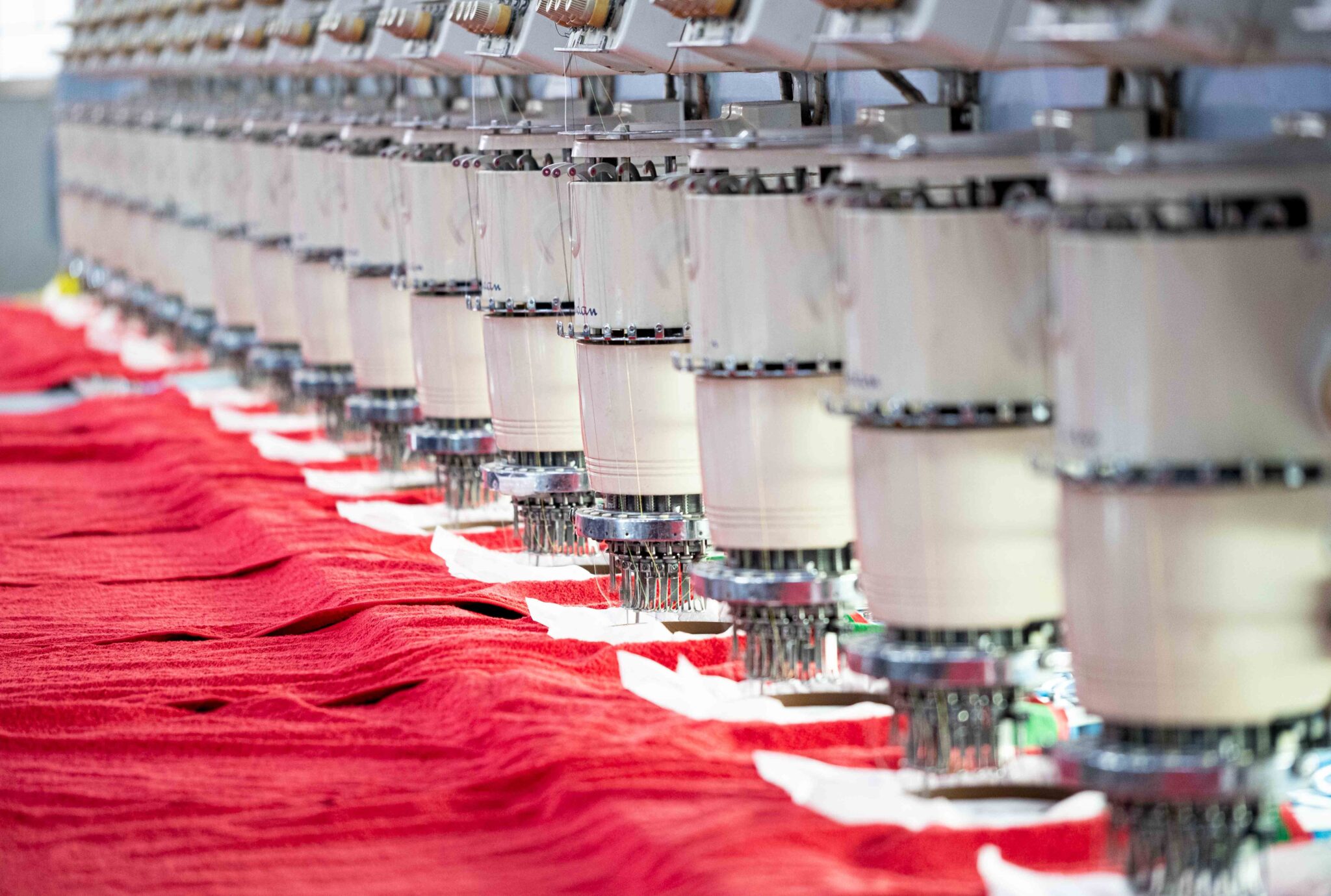 Bangladesh faces risks to apparel export status, urges strategic reforms